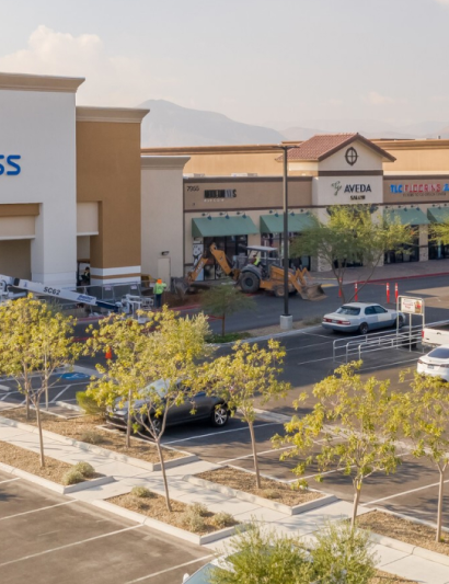 Mountain's Edge Shopping Center - CORE Advisory Partners